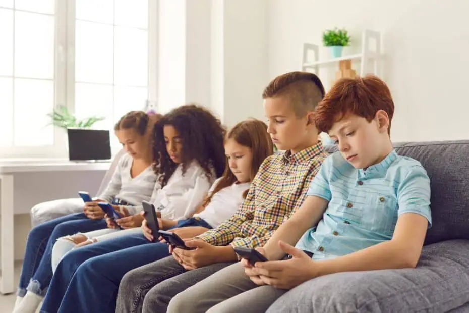 Antisocial Quotes That Will Speak to Your Inner Hermit