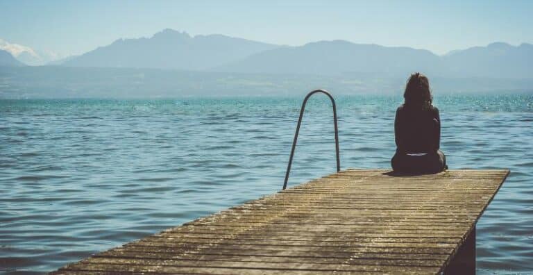 43 Detachment Quotes to Empower You