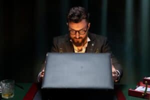 52 Greedy People Quotes to Keep You Away from Them